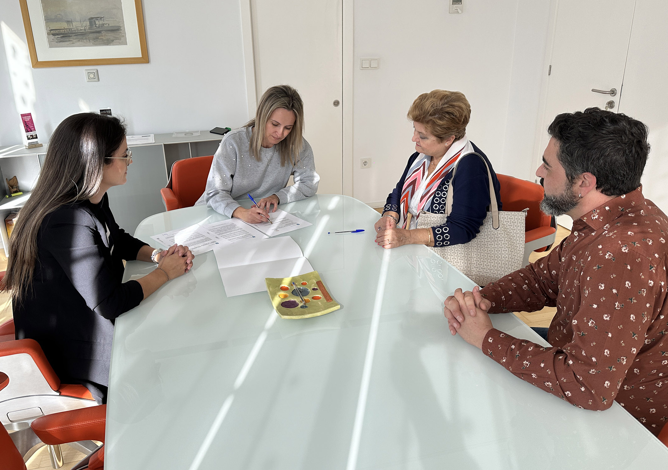 El Ayuntamiento torreño y CEOM colaborarán para impulsar la inclusión laboral de personas con ...